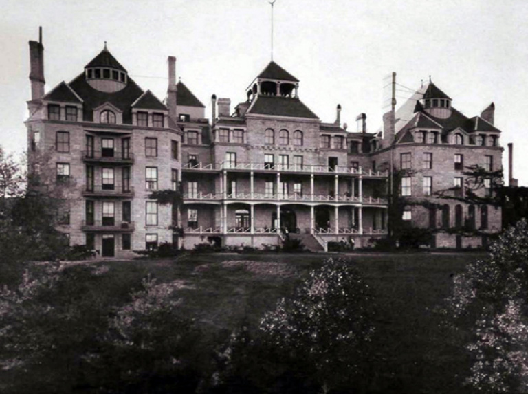 Haunted Hotel History | Crescent Hotel Eureka Springs